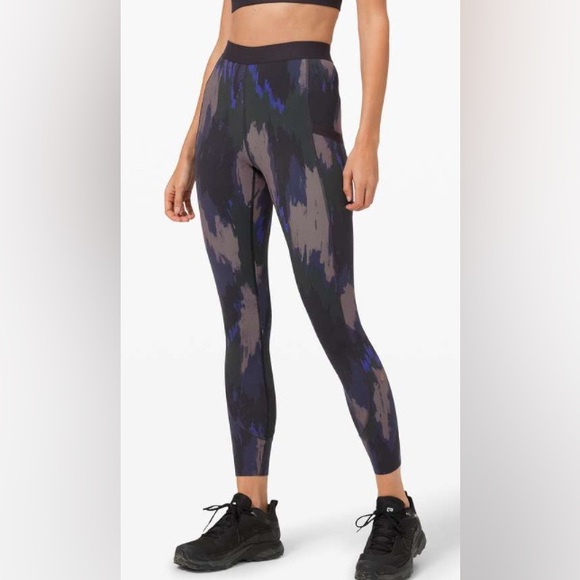 lululemon athletica | Pants & Jumpsuits | Nwot Lululemon Take The ...